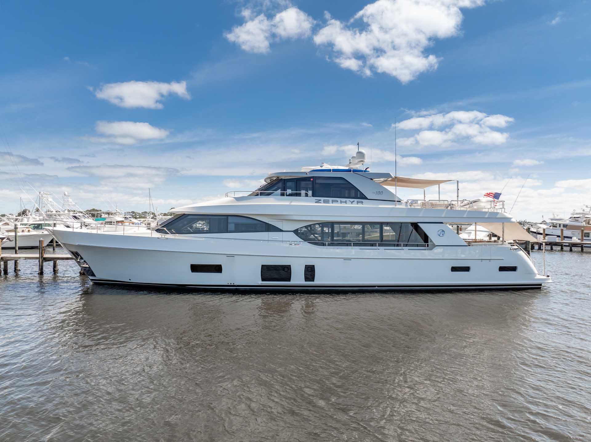 ZEPHYR yacht for sale (Ocean Alexander, 30.48m, 2019)